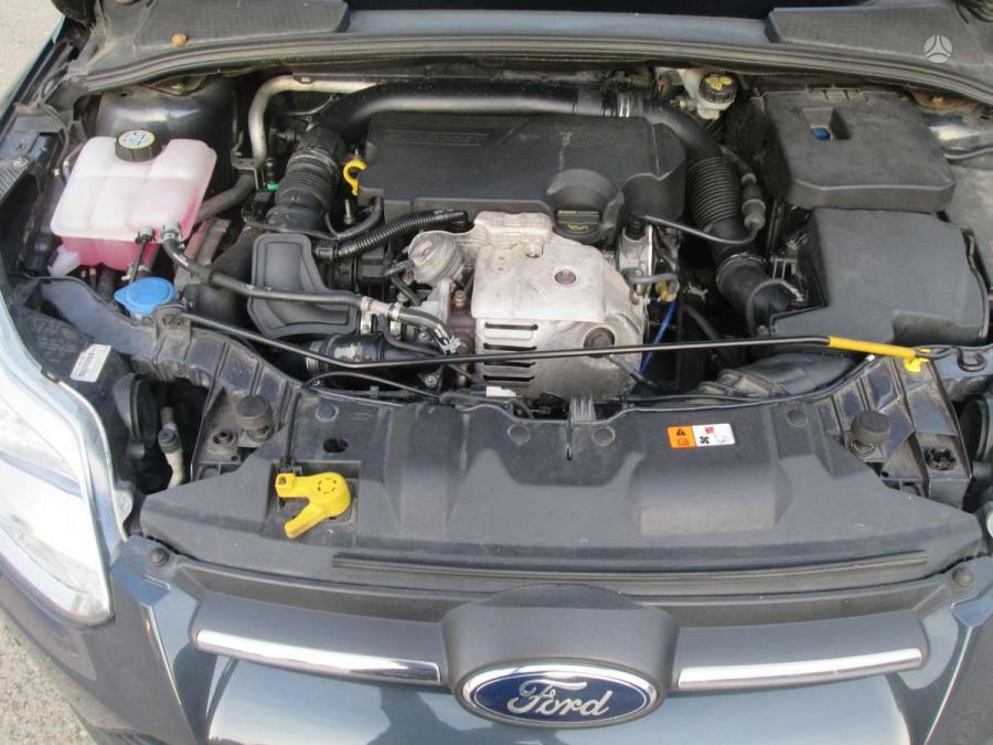 Melns Ford Focus 2013 Kelmė, ar dzinēja tilpumu 1.00 L un nobraukumu 139 tūkst. km par 3950 €, foto 13 vietnē AUTOMOTO.COM.LV