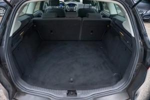 Melns Ford Focus 2013 Liepāja, ar dzinēja tilpumu 1.60 L un nobraukumu 227 tūkst. km par 5500 €, foto 11 vietnē AUTOMOTO.COM.LV