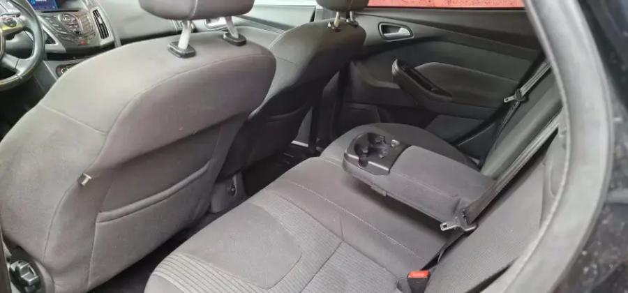 Melns Ford Focus 2013 Valmiera, ar dzinēja tilpumu 1.60 L un nobraukumu 242 tūkst. km par 4350 €, foto 11 vietnē AUTOMOTO.COM.LV
