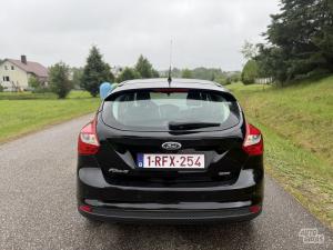Melns Ford Focus 2013 Utena, ar dzinēja tilpumu 1.60 L un nobraukumu 268 tūkst. km par 3400 €, foto 6 vietnē AUTOMOTO.COM.LV