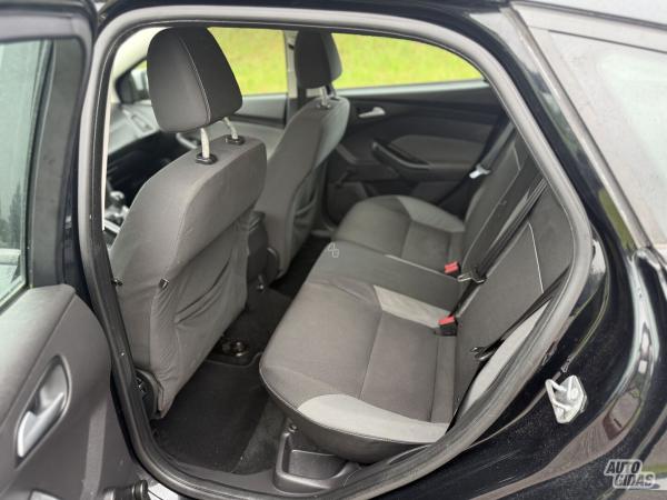 Melns Ford Focus 2013 Utena, ar dzinēja tilpumu 1.60 L un nobraukumu 268 tūkst. km par 3600 €, foto 8 vietnē AUTOMOTO.COM.LV