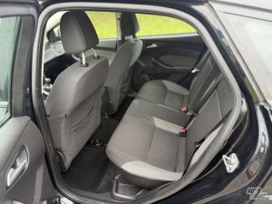 Melns Ford Focus 2013 Utena, ar dzinēja tilpumu 1.60 L un nobraukumu 268 tūkst. km par 3400 €, foto 9 vietnē AUTOMOTO.COM.LV