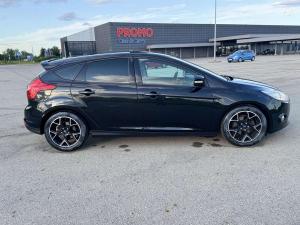 Melns Ford Focus 2013 Šauļi, ar dzinēja tilpumu 1.99 L un nobraukumu 73 tūkst. km par 3300 €, foto 7 vietnē AUTOMOTO.COM.LV