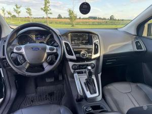 Melns Ford Focus 2013 Šauļi, ar dzinēja tilpumu 1.99 L un nobraukumu 73 tūkst. km par 3300 €, foto 12 vietnē AUTOMOTO.COM.LV