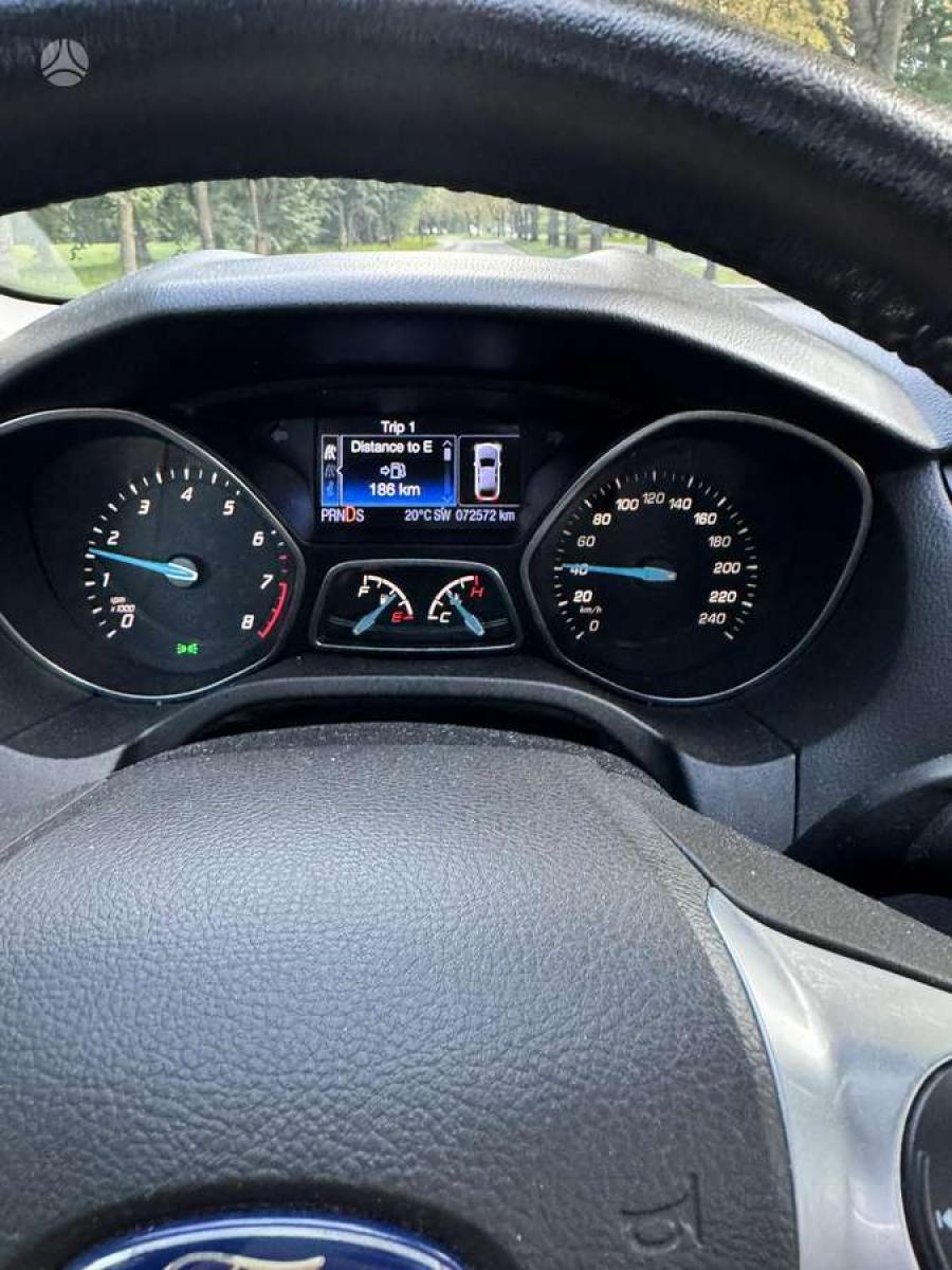 Melns Ford Focus 2013 Šauļi, ar dzinēja tilpumu 1.99 L un nobraukumu 73 tūkst. km par 3300 €, foto 19 vietnē AUTOMOTO.COM.LV