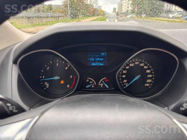 Black Ford Focus 2013 in Riga, with an engine capacity of 1.60 L and mileage of 406 thousand km for 2150 €, photo 10 on AUTOMOTO.COM.LV