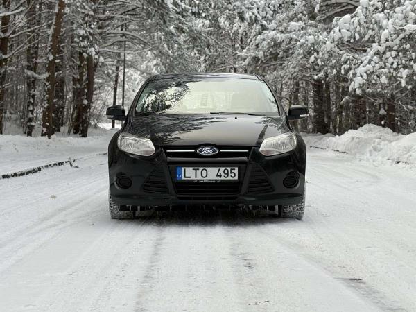 Melns Ford Focus 2014 Viļņa, ar dzinēja tilpumu 1.56 L un nobraukumu 294 tūkst. km par 2850 €, foto 2 vietnē AUTOMOTO.COM.LV