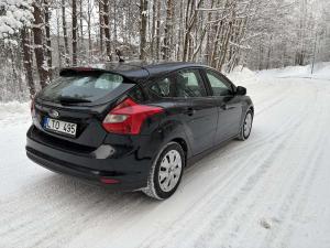 Black Ford Focus 2014 in Vilnius, with an engine capacity of 1.56 L and mileage of 294 thousand km for 2850 €, photo 8 on AUTOMOTO.COM.LV