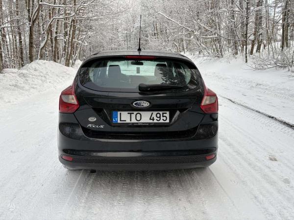 Melns Ford Focus 2014 Viļņa, ar dzinēja tilpumu 1.56 L un nobraukumu 294 tūkst. km par 2850 €, foto 9 vietnē AUTOMOTO.COM.LV
