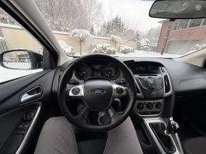 Black Ford Focus 2014 in Vilnius, with an engine capacity of 1.56 L and mileage of 294 thousand km for 2850 €, photo 17 on AUTOMOTO.COM.LV