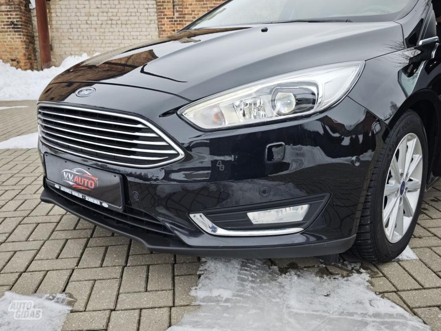 Melns Ford Focus 2014 Viļņa, ar dzinēja tilpumu 1.00 L un nobraukumu 90 tūkst. km par 5700 €, foto 14 vietnē AUTOMOTO.COM.LV