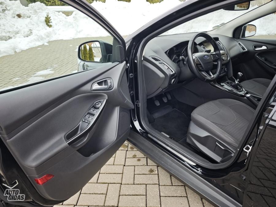 Melns Ford Focus 2014 Viļņa, ar dzinēja tilpumu 1.00 L un nobraukumu 90 tūkst. km par 5700 €, foto 17 vietnē AUTOMOTO.COM.LV
