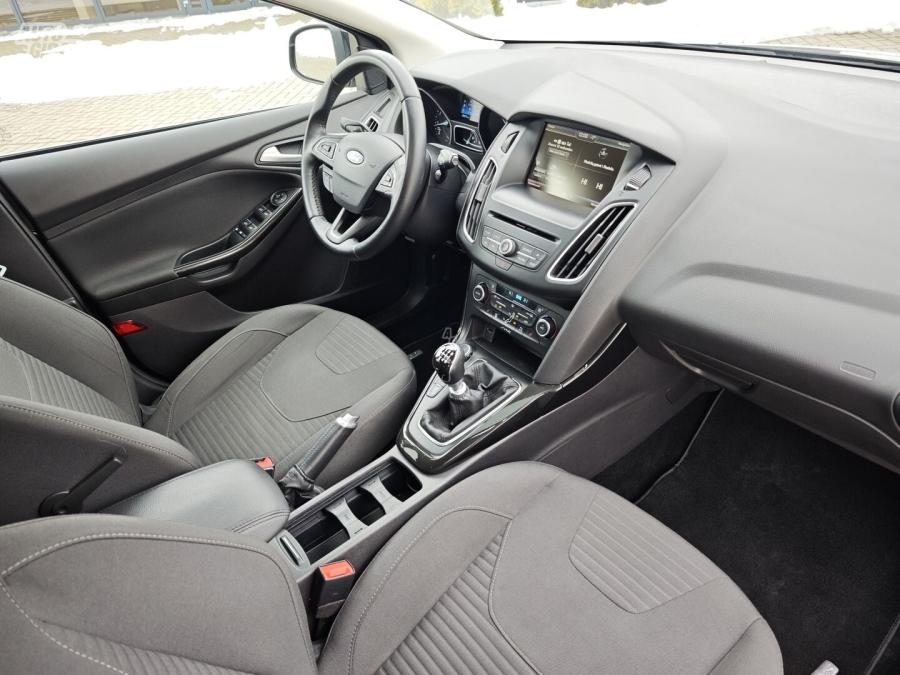 Melns Ford Focus 2014 Viļņa, ar dzinēja tilpumu 1.00 L un nobraukumu 90 tūkst. km par 5700 €, foto 31 vietnē AUTOMOTO.COM.LV
