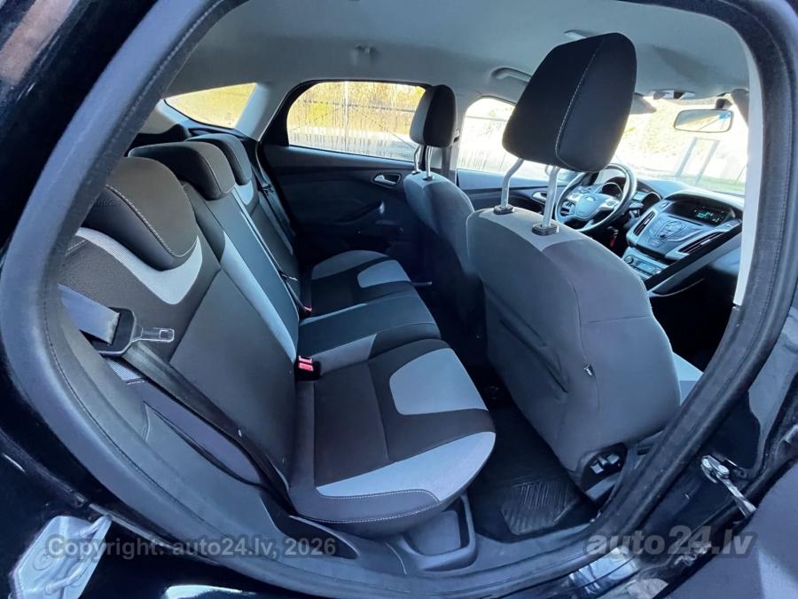 Melns Ford Focus 2014 Tallina, ar dzinēja tilpumu 1.00 L un nobraukumu 216 tūkst. km par 3999 €, foto 6 vietnē AUTOMOTO.COM.LV