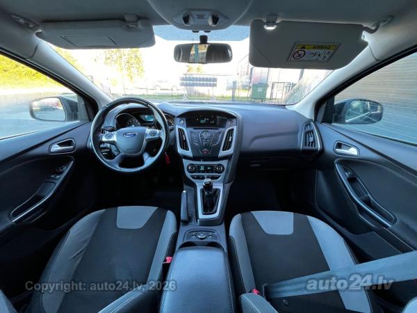Melns Ford Focus 2014 Tallina, ar dzinēja tilpumu 1.00 L un nobraukumu 216 tūkst. km par 3999 €, foto 7 vietnē AUTOMOTO.COM.LV