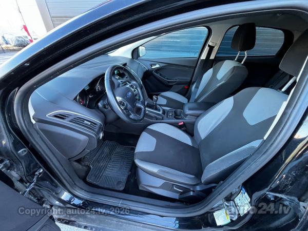 Melns Ford Focus 2014 Tallina, ar dzinēja tilpumu 1.00 L un nobraukumu 216 tūkst. km par 3999 €, foto 8 vietnē AUTOMOTO.COM.LV