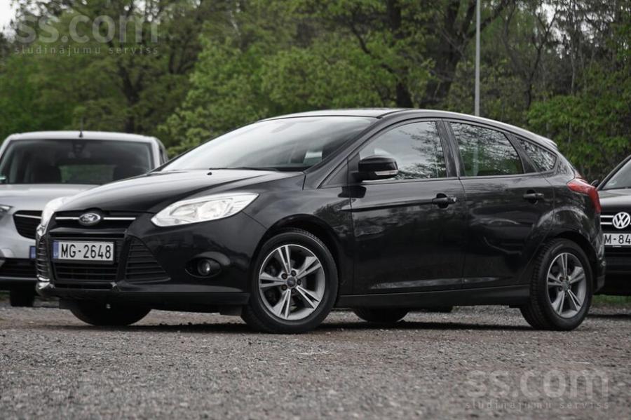 Black Ford Focus 2014 in Riga, with an engine capacity of 1.60 L and mileage of 160 thousand km for 2990 €, photo 1 on AUTOMOTO.COM.LV