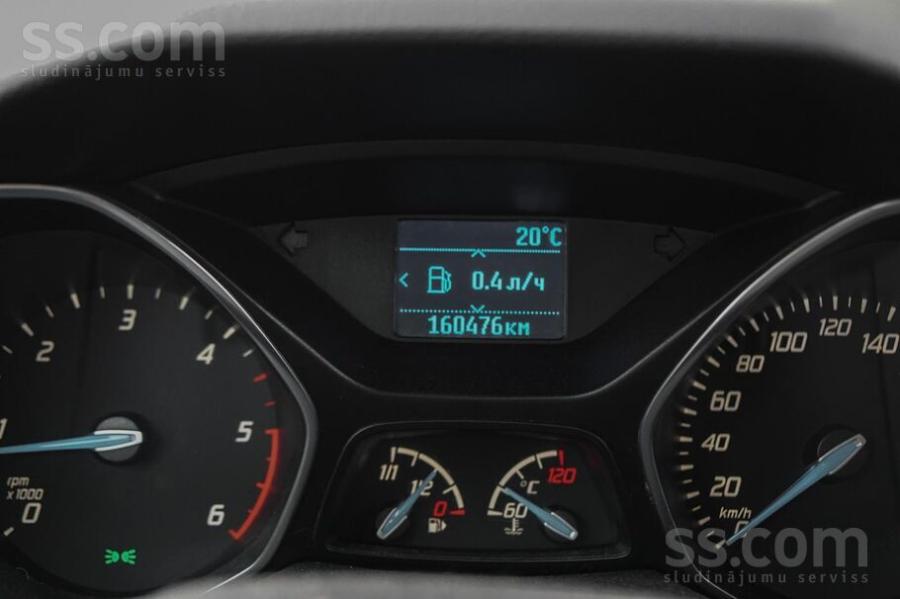 Black Ford Focus 2014 in Riga, with an engine capacity of 1.60 L and mileage of 160 thousand km for 2990 €, photo 13 on AUTOMOTO.COM.LV