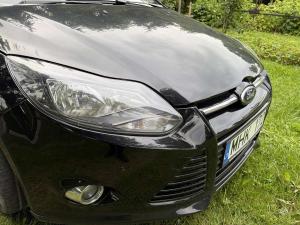 Black Ford Focus 2014 in Kaunas, with an engine capacity of 1.00 L and mileage of 119 thousand km for 3900 €, photo 4 on AUTOMOTO.COM.LV