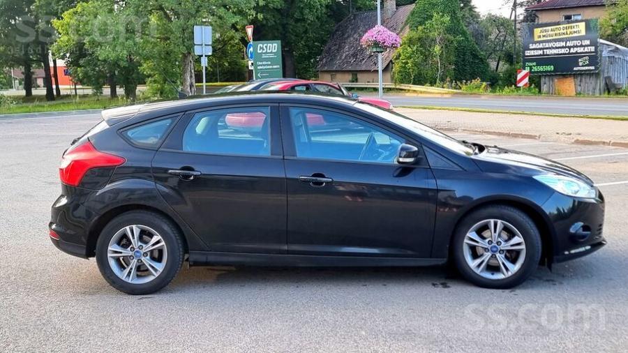 Black Ford Focus 2014 in Cesis, with an engine capacity of 1.60 L and mileage of 161 thousand km for 4200 €, photo 5 on AUTOMOTO.COM.LV