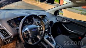 Black Ford Focus 2014 in Cesis, with an engine capacity of 1.60 L and mileage of 161 thousand km for 4200 €, photo 20 on AUTOMOTO.COM.LV