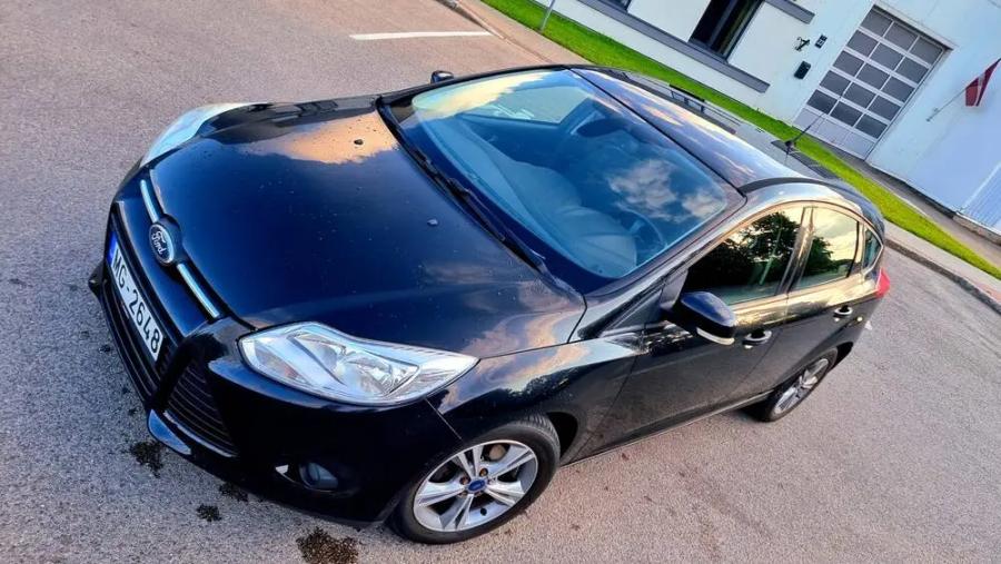 Black Ford Focus 2014 in Cesis, with an engine capacity of 1.60 L and mileage of 161 thousand km for 4200 €, photo 12 on AUTOMOTO.COM.LV