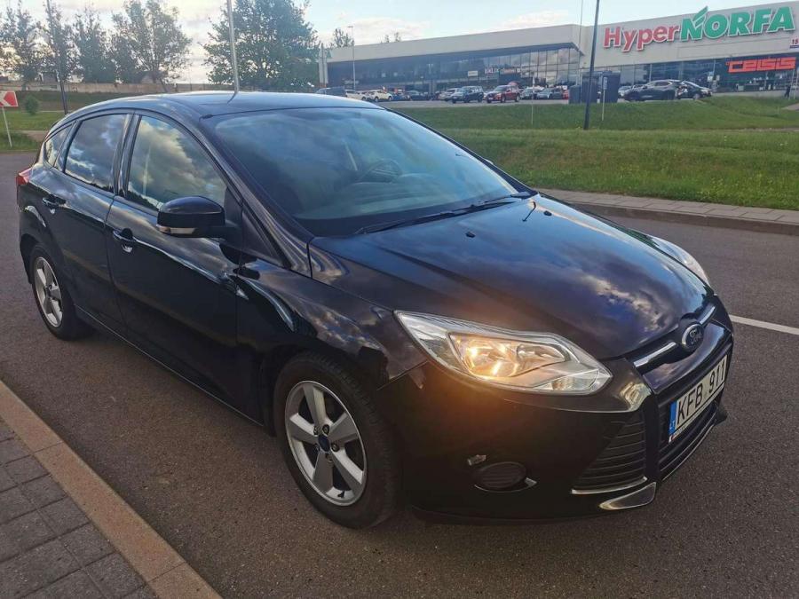 Melns Ford Focus 2014 Viļņa, ar dzinēja tilpumu 1.00 L un nobraukumu 132 tūkst. km par 2700 €, foto 6 vietnē AUTOMOTO.COM.LV