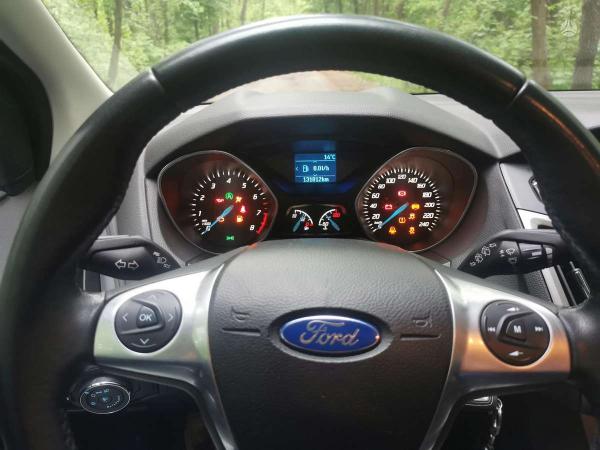 Melns Ford Focus 2014 Viļņa, ar dzinēja tilpumu 1.00 L un nobraukumu 132 tūkst. km par 2700 €, foto 9 vietnē AUTOMOTO.COM.LV