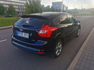 Melns Ford Focus 2014 Viļņa, ar dzinēja tilpumu 1.00 L un nobraukumu 132 tūkst. km par 2700 €, foto 12 vietnē AUTOMOTO.COM.LV