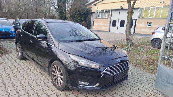 Melns Ford Focus 2015 Tauragė, ar dzinēja tilpumu 1.50 L un nobraukumu 200 tūkst. km par 3200 €, foto 1 vietnē AUTOMOTO.COM.LV