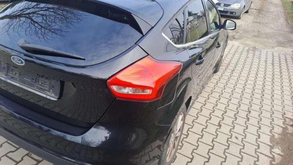 Black Ford Focus 2015 in Taurage, with an engine capacity of 1.50 L and mileage of 200 thousand km for 3200 €, photo 8 on AUTOMOTO.COM.LV