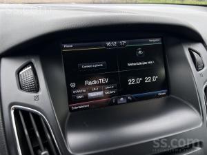 Melns Ford Focus 2015 Limbaži, ar dzinēja tilpumu 1.00 L un nobraukumu 72 tūkst. km par 5950 €, foto 16 vietnē AUTOMOTO.COM.LV