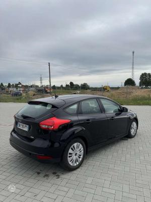 Black Ford Focus 2015 in Taurage, with an engine capacity of 1.00 L and mileage of 173 thousand km for 3100 €, photo 6 on AUTOMOTO.COM.LV