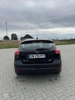Black Ford Focus 2015 in Taurage, with an engine capacity of 1.00 L and mileage of 173 thousand km for 3100 €, photo 7 on AUTOMOTO.COM.LV