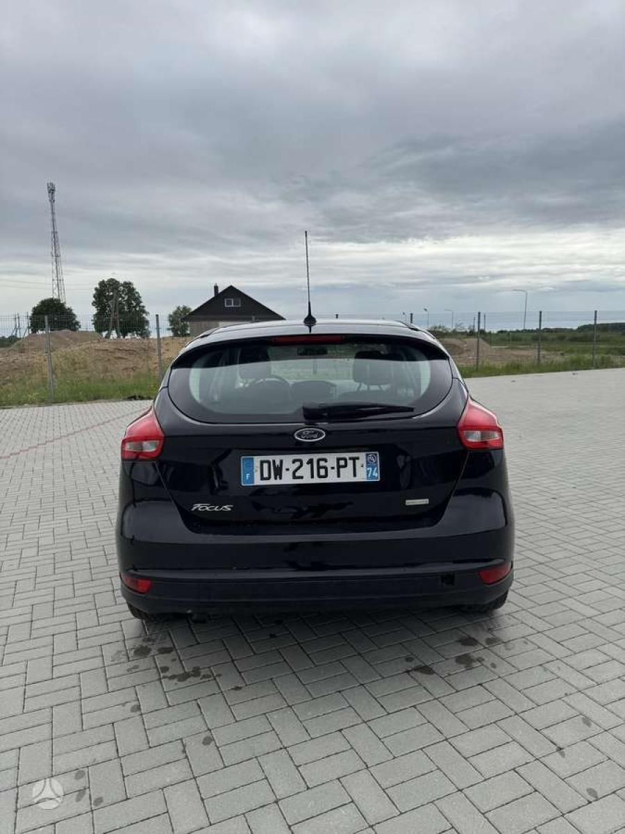 Black Ford Focus 2015 in Taurage, with an engine capacity of 1.00 L and mileage of 173 thousand km for 3100 €, photo 7 on AUTOMOTO.COM.LV