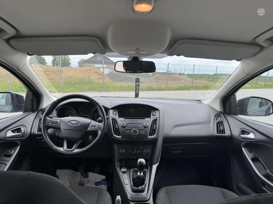 Black Ford Focus 2015 in Taurage, with an engine capacity of 1.00 L and mileage of 173 thousand km for 3100 €, photo 8 on AUTOMOTO.COM.LV