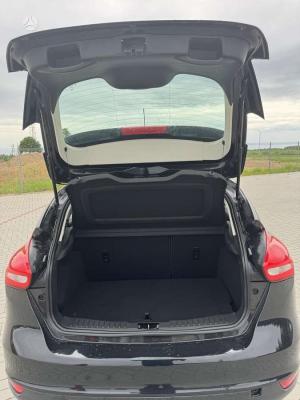 Black Ford Focus 2015 in Taurage, with an engine capacity of 1.00 L and mileage of 173 thousand km for 3100 €, photo 12 on AUTOMOTO.COM.LV