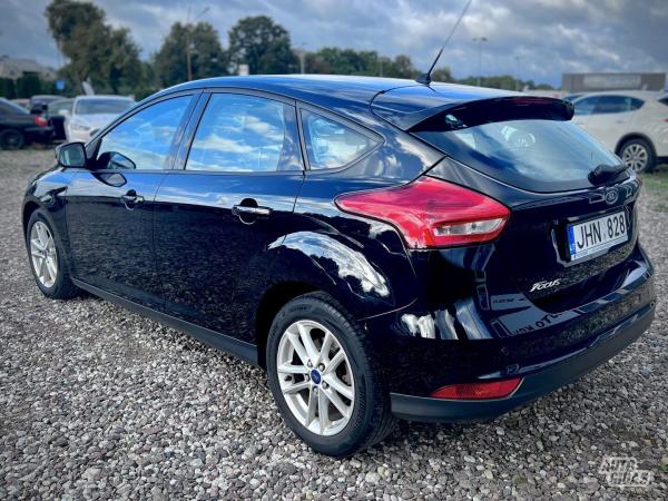 Melns Ford Focus 2016 Kauņa, ar dzinēja tilpumu 1.00 L un nobraukumu 142 tūkst. km par 5499 €, foto 3 vietnē AUTOMOTO.COM.LV