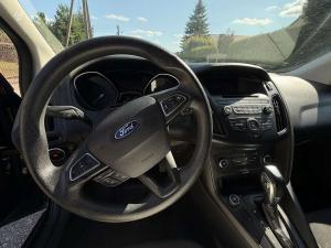 Black Ford Focus 2016 in Vilnius, with an engine capacity of 2.00 L and mileage of 170 thousand km for 4850 €, photo 22 on AUTOMOTO.COM.LV