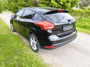 Melns Ford Focus 2016 Rokiškis, ar dzinēja tilpumu 1.00 L un nobraukumu 189 tūkst. km par 3200 €, foto 9 vietnē AUTOMOTO.COM.LV