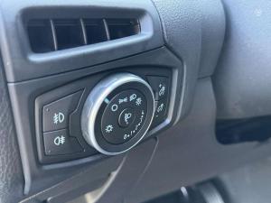 Melns Ford Focus 2016 Tauragė, ar dzinēja tilpumu 1.00 L un nobraukumu 87 tūkst. km par 5700 €, foto 8 vietnē AUTOMOTO.COM.LV