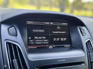 Melns Ford Focus 2016 Tauragė, ar dzinēja tilpumu 1.00 L un nobraukumu 87 tūkst. km par 5700 €, foto 11 vietnē AUTOMOTO.COM.LV
