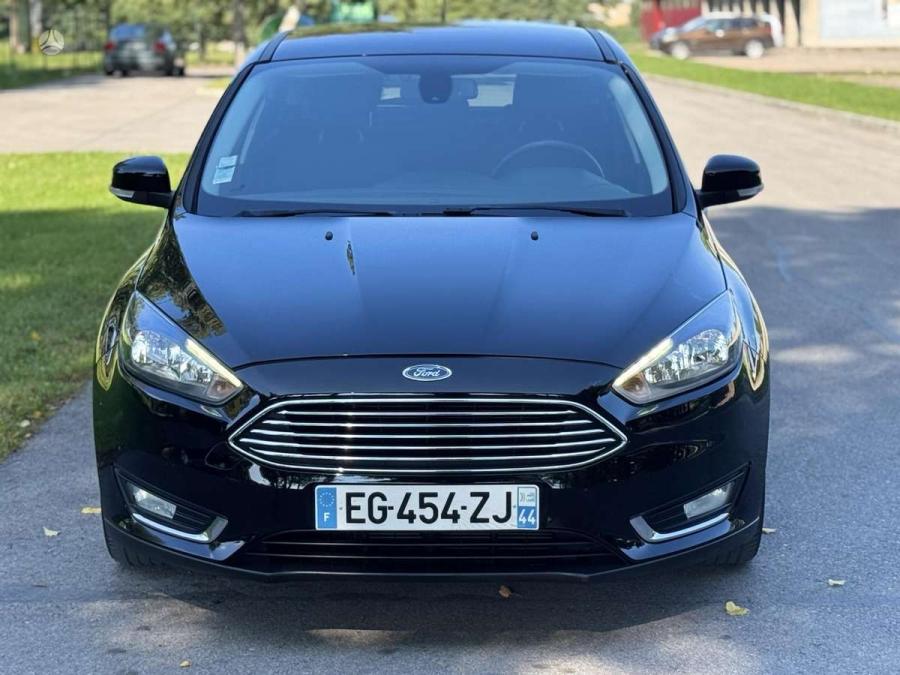 Melns Ford Focus 2016 Tauragė, ar dzinēja tilpumu 1.00 L un nobraukumu 87 tūkst. km par 5700 €, foto 17 vietnē AUTOMOTO.COM.LV