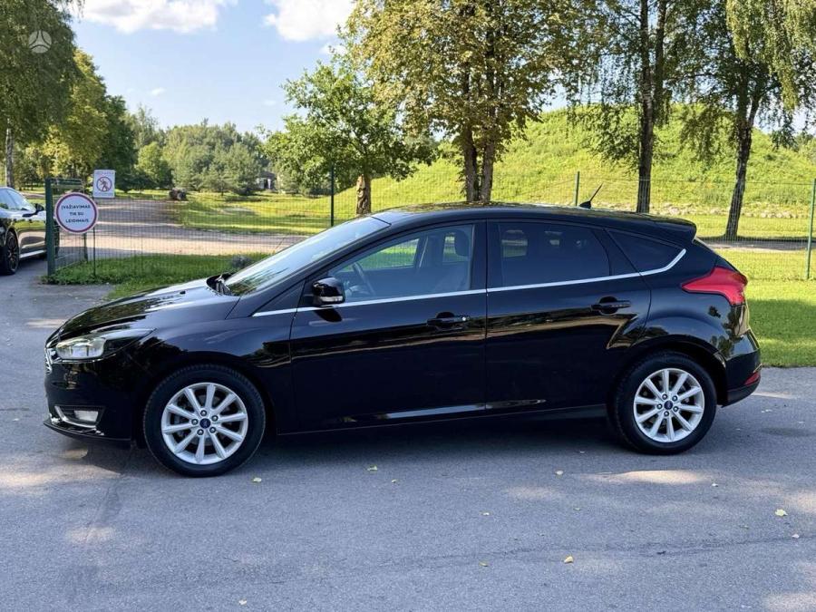 Melns Ford Focus 2016 Tauragė, ar dzinēja tilpumu 1.00 L un nobraukumu 87 tūkst. km par 5700 €, foto 18 vietnē AUTOMOTO.COM.LV