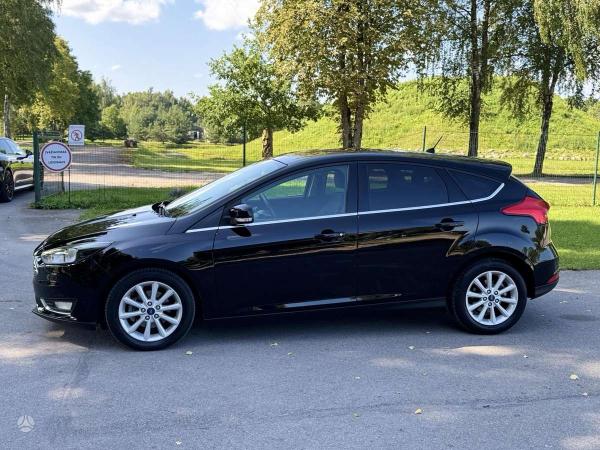 Melns Ford Focus 2016 Tauragė, ar dzinēja tilpumu 1.00 L un nobraukumu 87 tūkst. km par 5500 €, foto 9 vietnē AUTOMOTO.COM.LV