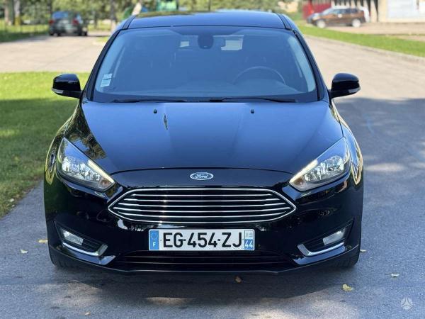 Melns Ford Focus 2016 Tauragė, ar dzinēja tilpumu 1.00 L un nobraukumu 87 tūkst. km par 5500 €, foto 10 vietnē AUTOMOTO.COM.LV