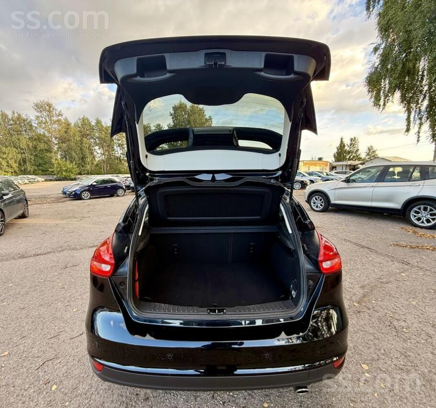 Melns Ford Focus 2016 Rīga, ar dzinēja tilpumu 1.50 L un nobraukumu 0 tūkst. km par 5990 €, foto 26 vietnē AUTOMOTO.COM.LV