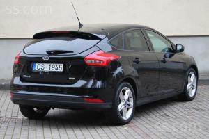 Melns Ford Focus 2016 Ogre, ar dzinēja tilpumu 1.00 L un nobraukumu 89 tūkst. km par 5690 €, foto 6 vietnē AUTOMOTO.COM.LV