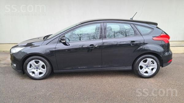 Melns Ford Focus 2017 Ogre, ar dzinēja tilpumu 1.00 L un nobraukumu 99 tūkst. km par 6350 €, foto 8 vietnē AUTOMOTO.COM.LV