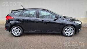 Black Ford Focus 2017 in Ogre, with an engine capacity of 1.00 L and mileage of 99 thousand km for 6450 €, photo 6 on AUTOMOTO.COM.LV